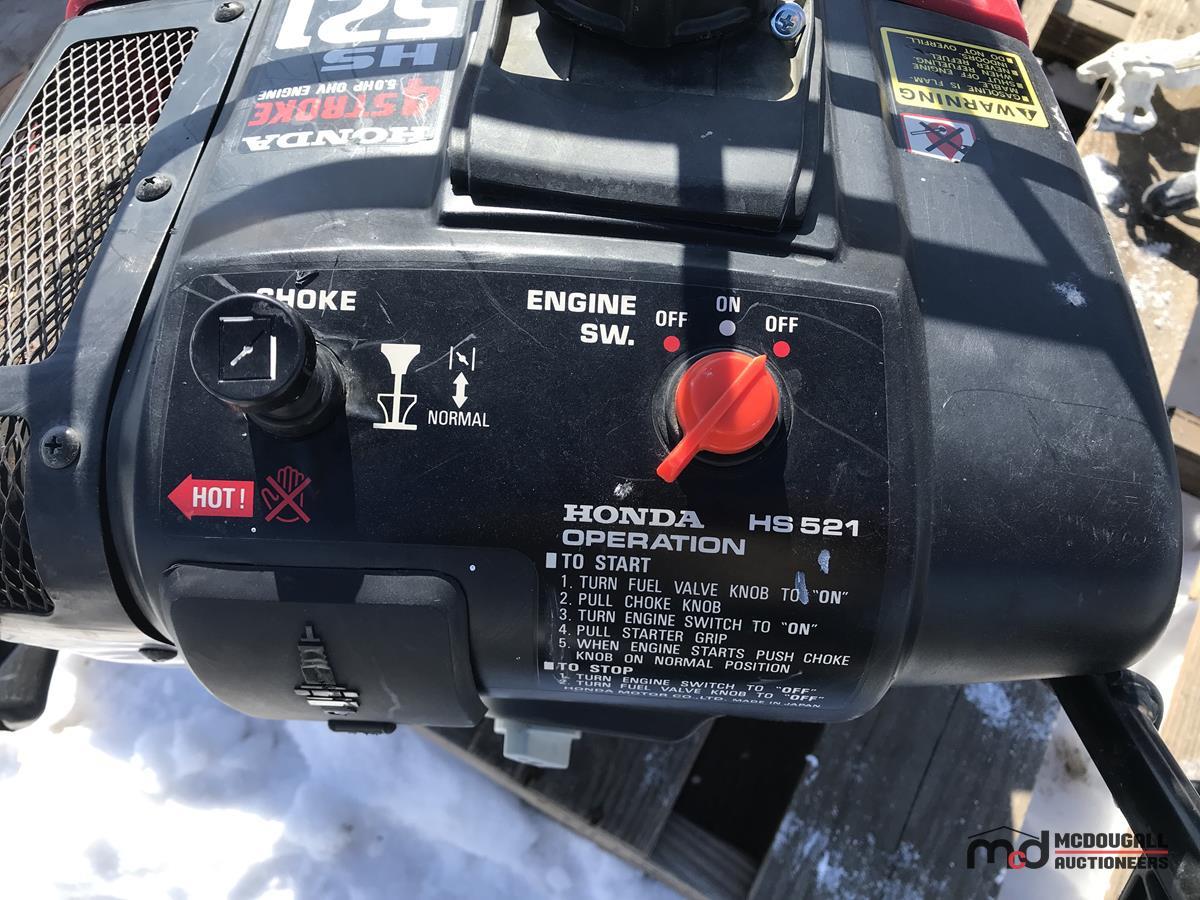 Honda HS 521 4-Stroke Snow Blower